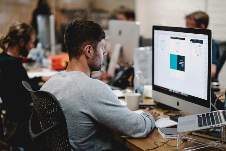 Office Administrator Job Description and Career Outlook