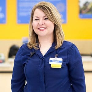 Walmart Customer Service Manager Job Description, Duties, Salary & More ...