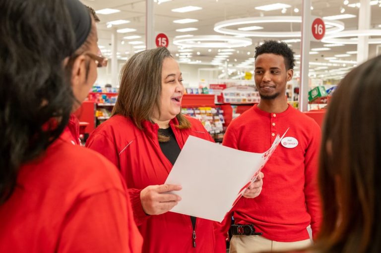 Target Sales Associate: Job Overview, Duties, Salary & More | Job ...