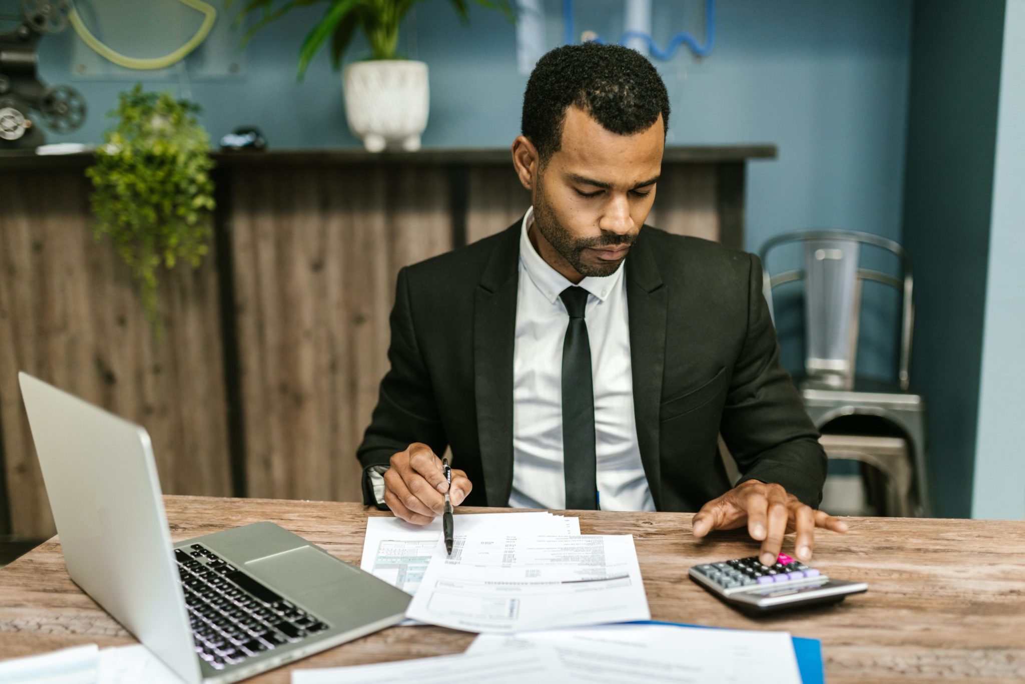 Accounts Payable Job Description: Duties, Qualifications & Outlook ...